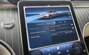 Черный Мерседес Ц 300 2024 в Клайпеда, объемом двигателя 1.99 л и пробегом 64 тыс. км за 43800 €, фото 36 на AUTOMOTO.COM.LV