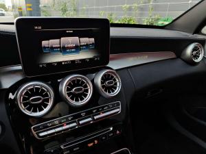 Черный Мерседес Ц 300 2015 в Клайпеда, объемом двигателя 2.15 л и пробегом 229 тыс. км за 14999 €, фото 49 на AUTOMOTO.COM.LV