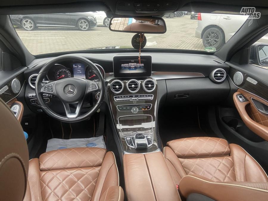 Melns Mercedes-Benz C 300 2016 Klaipėda, ar dzinēja tilpumu 2.20 L un nobraukumu 200 tūkst. km par 15200 €, foto 9 vietnē AUTOMOTO.COM.LV