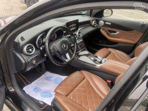 Melns Mercedes-Benz C 300 2016 Klaipėda, ar dzinēja tilpumu 2.20 L un nobraukumu 200 tūkst. km par 15200 €, foto 11 vietnē AUTOMOTO.COM.LV