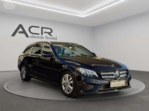 Melns Mercedes-Benz C 300 2019 Kauņa, ar dzinēja tilpumu 2.00 L un nobraukumu 50 tūkst. km par 29600 €, foto  vietnē AUTOMOTO.COM.LV