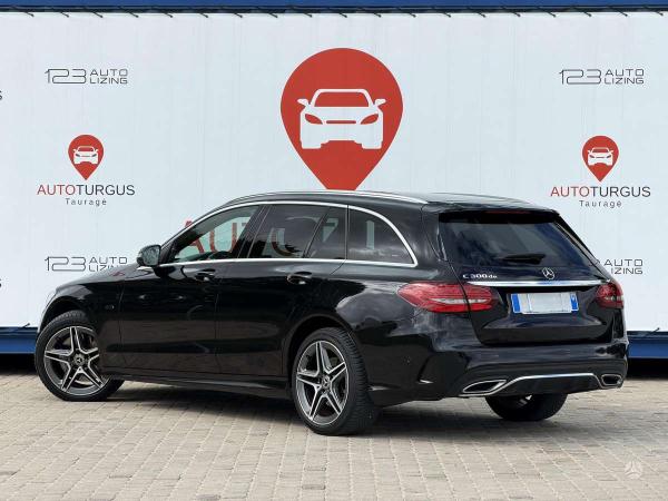 Черный Мерседес Ц 300 2019 в Таураге, объемом двигателя 2.00 л и пробегом 247 тыс. км за 16300 €, фото 7 на AUTOMOTO.COM.LV
