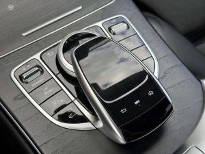 Black Mercedes-Benz C 300 2019 in Taurage, with an engine capacity of 2.00 L and mileage of 247 thousand km for 16300 €, photo 24 on AUTOMOTO.COM.LV