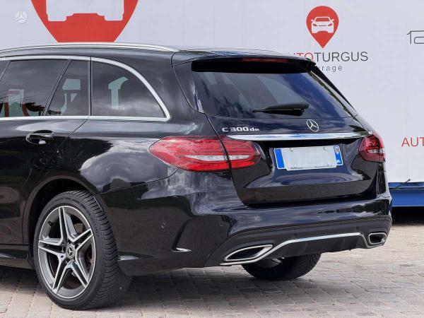 Мерседес Ц 300 2019 в Таураге на AUTOMOTO.COM.LV Черный Мерседес Ц 300 2019 в Таураге, объемом двигателя 2.00 л и пробегом 247 тыс. км за 15800 €, фото 9 на AUTOMOTO.COM.LV