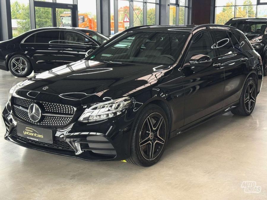 Black Mercedes-Benz C 300 2020 in Kaunas, with an engine capacity of 2.00 L and mileage of 94 thousand km for 28992 €, photo 1 on AUTOMOTO.COM.LV
