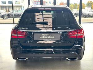 Black Mercedes-Benz C 300 2020 in Kaunas, with an engine capacity of 2.00 L and mileage of 94 thousand km for 28992 €, photo 5 on AUTOMOTO.COM.LV