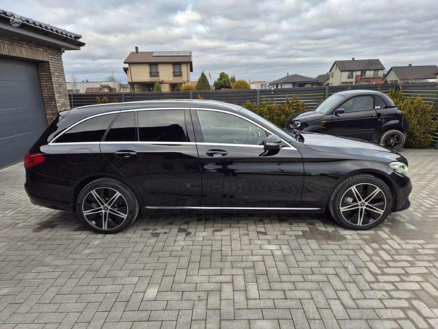 Melns Mercedes-Benz C 300 2020 Klaipėda, ar dzinēja tilpumu 2.00 L un nobraukumu 255 tūkst. km par 16400 €, foto 9 vietnē AUTOMOTO.COM.LV