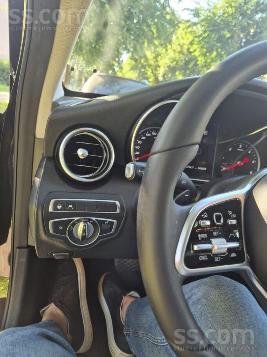 Black Mercedes-Benz C 300 2020 in Ogre, with an engine capacity of 2.00 L and mileage of 245 thousand km for 17500 €, photo 14 on AUTOMOTO.COM.LV