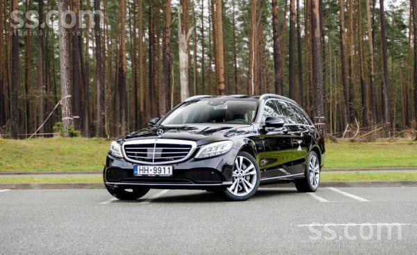 Black Mercedes-Benz C 300 2020 in Riga, with an engine capacity of 2.00 L and mileage of 167 thousand km for 20850 €, photo 1 on AUTOMOTO.COM.LV