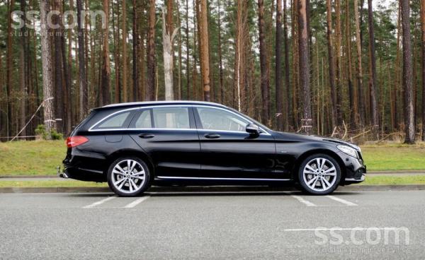 Melns Mercedes-Benz C 300 2020 Rīga, ar dzinēja tilpumu 2.00 L un nobraukumu 167 tūkst. km par 20850 €, foto 7 vietnē AUTOMOTO.COM.LV