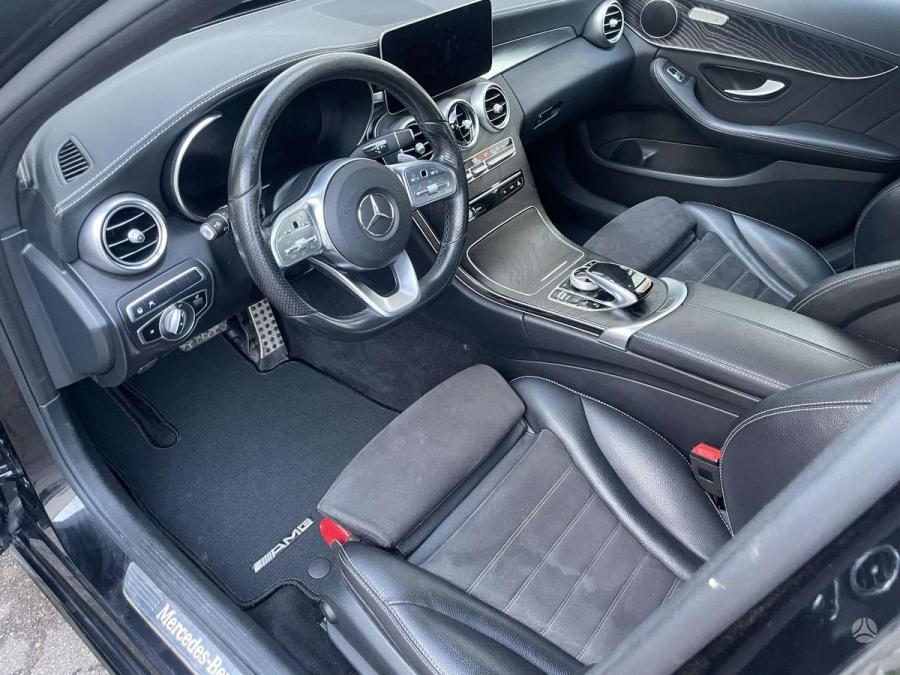 Melns Mercedes-Benz C 300 2020 Šauļi, ar dzinēja tilpumu 2.00 L un nobraukumu 115 tūkst. km par 15800 €, foto 15 vietnē AUTOMOTO.COM.LV