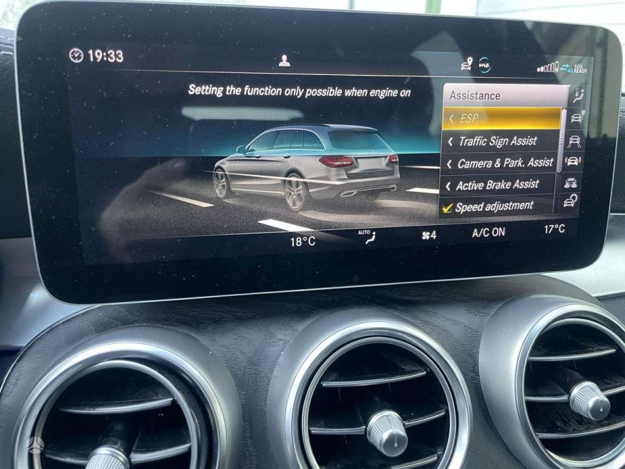 Melns Mercedes-Benz C 300 2020 Šauļi, ar dzinēja tilpumu 2.00 L un nobraukumu 115 tūkst. km par 15800 €, foto 20 vietnē AUTOMOTO.COM.LV