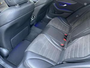 Melns Mercedes-Benz C 300 2020 Šauļi, ar dzinēja tilpumu 2.00 L un nobraukumu 115 tūkst. km par 15800 €, foto 25 vietnē AUTOMOTO.COM.LV