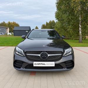 Melns Mercedes-Benz C 300 2020 Rīga, ar dzinēja tilpumu 2.00 L un nobraukumu 194 tūkst. km par 21099 €, foto  vietnē AUTOMOTO.COM.LV