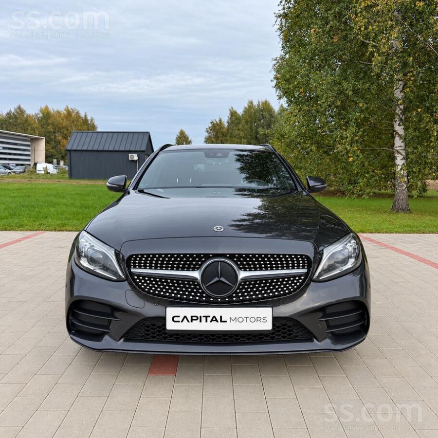 Black Mercedes-Benz C 300 2020 in Riga, with an engine capacity of 2.00 L and mileage of 194 thousand km for 21099 €, photo 1 on AUTOMOTO.COM.LV