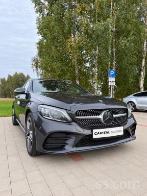 Black Mercedes-Benz C 300 2020 in Riga, with an engine capacity of 2.00 L and mileage of 194 thousand km for 21099 €, photo 9 on AUTOMOTO.COM.LV