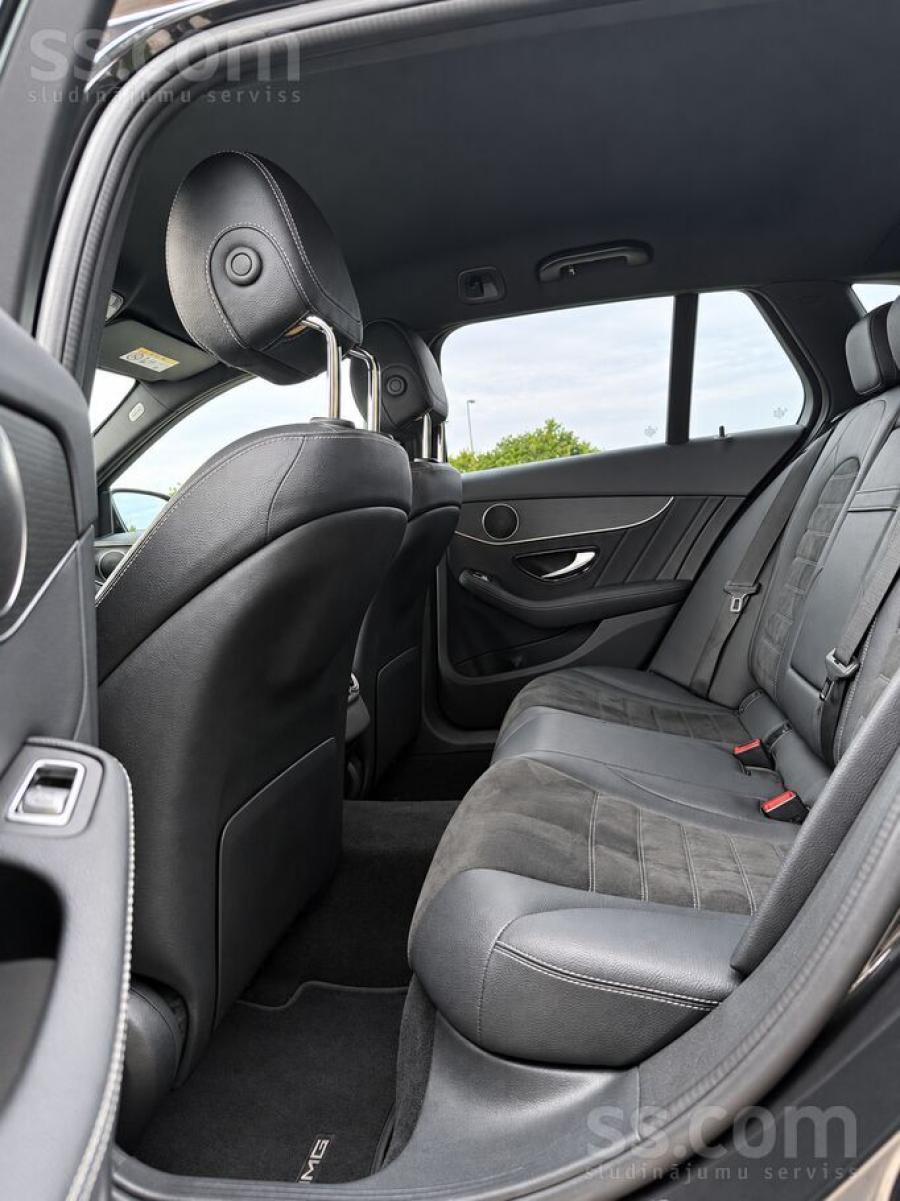 Black Mercedes-Benz C 300 2020 in Riga, with an engine capacity of 2.00 L and mileage of 194 thousand km for 21099 €, photo 15 on AUTOMOTO.COM.LV