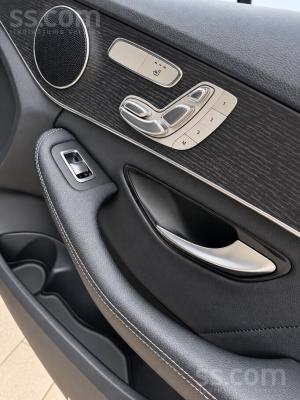 Black Mercedes-Benz C 300 2020 in Riga, with an engine capacity of 2.00 L and mileage of 194 thousand km for 21099 €, photo 18 on AUTOMOTO.COM.LV