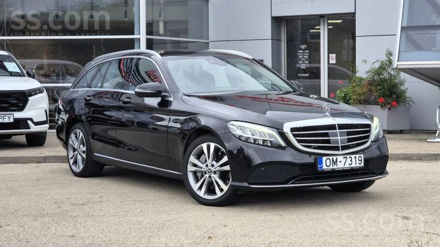 Melns Mercedes-Benz C 300 2020 Rīga, ar dzinēja tilpumu 2.00 L un nobraukumu 168 tūkst. km par 19900 €, foto 6 vietnē AUTOMOTO.COM.LV