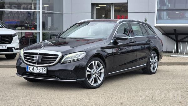 Black Mercedes-Benz C 300 2020 in Riga, with an engine capacity of 2.00 L and mileage of 168 thousand km for 19900 €, photo 1 on AUTOMOTO.COM.LV