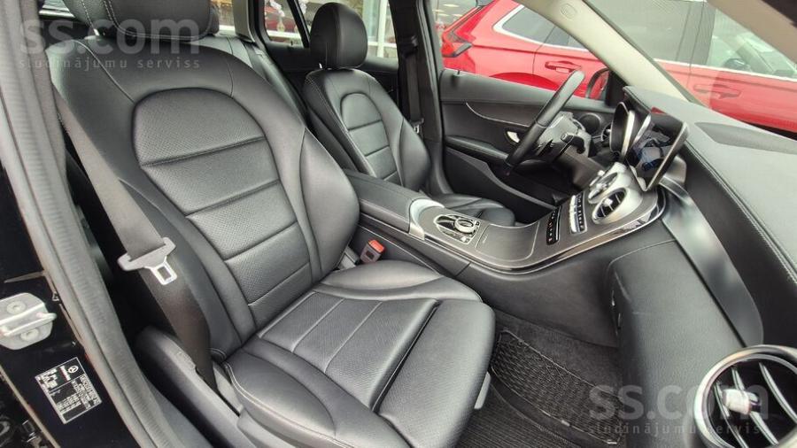 Melns Mercedes-Benz C 300 2020 Rīga, ar dzinēja tilpumu 2.00 L un nobraukumu 168 tūkst. km par 19900 €, foto 23 vietnē AUTOMOTO.COM.LV