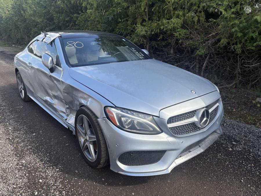 Zils Mercedes-Benz C 300 2017 Kauņa, ar dzinēja tilpumu 2.00 L un nobraukumu 123 tūkst. km par 12999 €, foto 13 vietnē AUTOMOTO.COM.LV