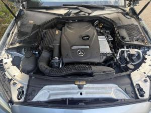 Zils Mercedes-Benz C 300 2017 Kauņa, ar dzinēja tilpumu 2.00 L un nobraukumu 123 tūkst. km par 12999 €, foto 27 vietnē AUTOMOTO.COM.LV