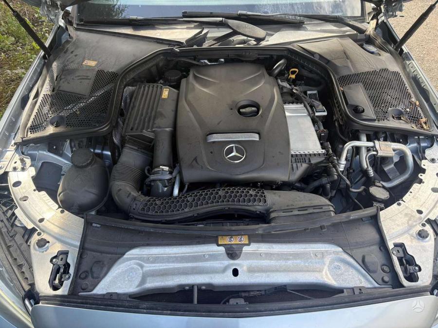 Zils Mercedes-Benz C 300 2017 Kauņa, ar dzinēja tilpumu 2.00 L un nobraukumu 123 tūkst. km par 12999 €, foto 27 vietnē AUTOMOTO.COM.LV