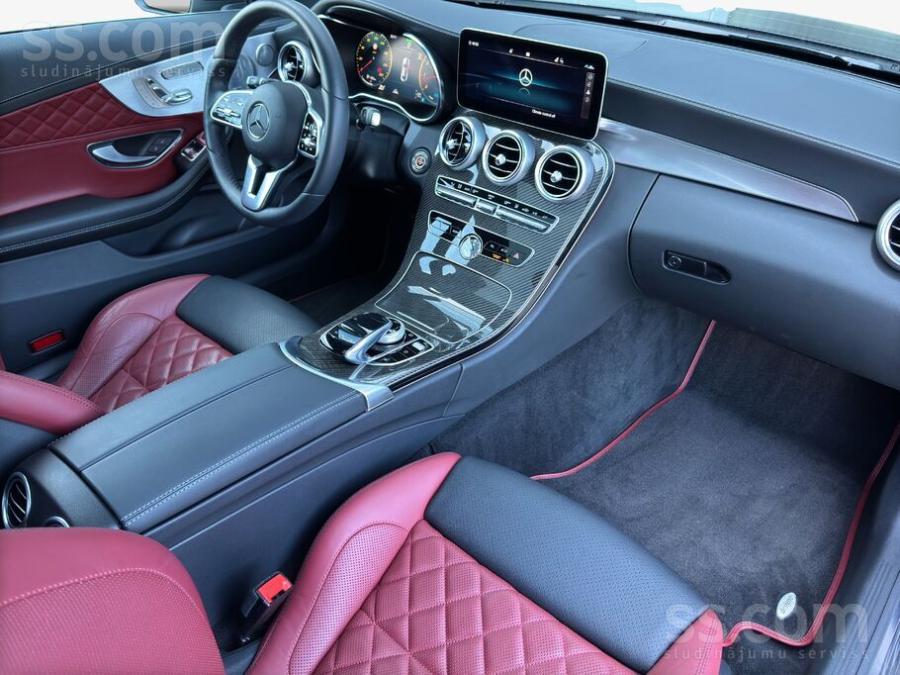 Blue Mercedes-Benz C 300 2020 in Riga, with an engine capacity of 2.00 L and mileage of 18 thousand km for 41990 €, photo 6 on AUTOMOTO.COM.LV