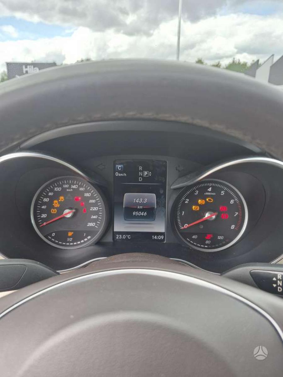 Blue Mercedes-Benz C 300 2015 in Vilnius, with an engine capacity of 1.99 L and mileage of 95 thousand km for 15200 €, photo 11 on AUTOMOTO.COM.LV