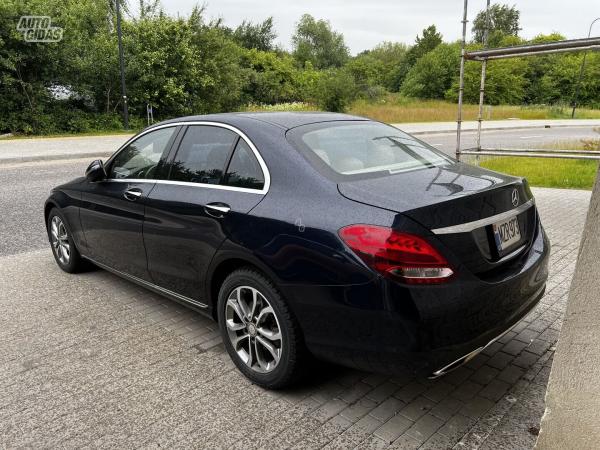 Zils Mercedes-Benz C 300 2016 Klaipėda, ar dzinēja tilpumu 2.00 L un nobraukumu 160 tūkst. km par 13000 €, foto 1 vietnē AUTOMOTO.COM.LV