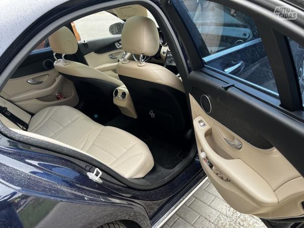 Zils Mercedes-Benz C 300 2016 Klaipėda, ar dzinēja tilpumu 2.00 L un nobraukumu 160 tūkst. km par 13000 €, foto 10 vietnē AUTOMOTO.COM.LV
