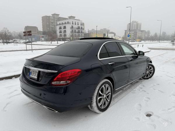 Zils Mercedes-Benz C 300 2016 Kauņa, ar dzinēja tilpumu 2.00 L un nobraukumu 166 tūkst. km par 13000 €, foto 7 vietnē AUTOMOTO.COM.LV