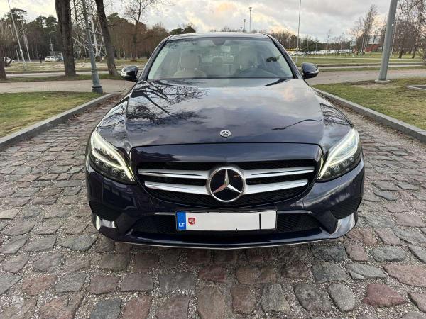 Zils Mercedes-Benz C 300 2019 Klaipėda, ar dzinēja tilpumu 1.99 L un nobraukumu 88 tūkst. km par 24500 €, foto 10 vietnē AUTOMOTO.COM.LV