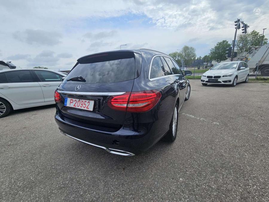 Zils Mercedes-Benz C 300 2016 Kauņa, ar dzinēja tilpumu 2.10 L un nobraukumu 272 tūkst. km par 11999 €, foto 9 vietnē AUTOMOTO.COM.LV