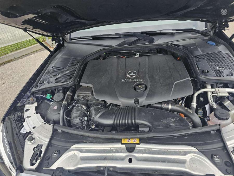 Zils Mercedes-Benz C 300 2016 Kauņa, ar dzinēja tilpumu 2.10 L un nobraukumu 272 tūkst. km par 11999 €, foto 23 vietnē AUTOMOTO.COM.LV