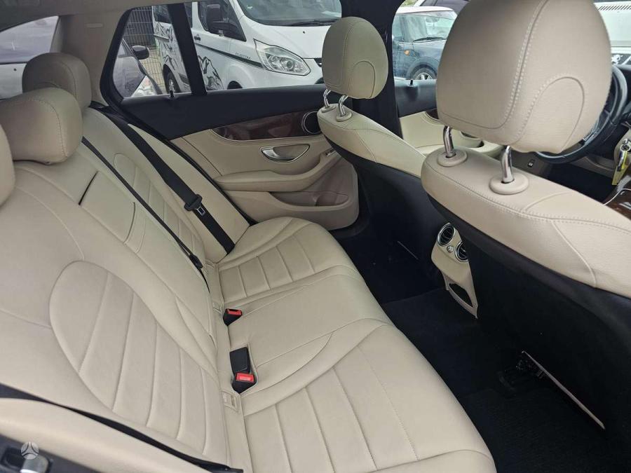 Zils Mercedes-Benz C 300 2016 Kauņa, ar dzinēja tilpumu 2.10 L un nobraukumu 272 tūkst. km par 11999 €, foto 32 vietnē AUTOMOTO.COM.LV