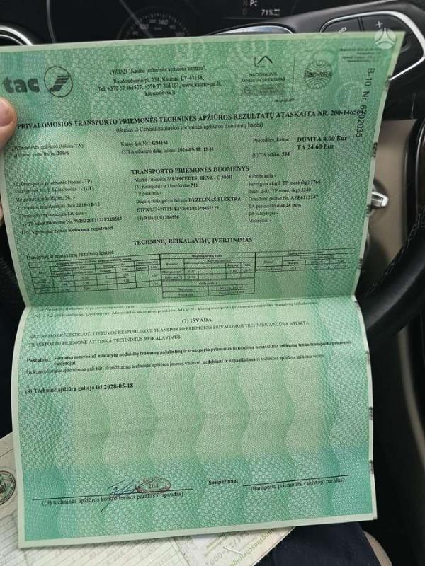 Синий Мерседес Ц 300 2016 в Каунас, объемом двигателя 2.20 л и пробегом 273 тыс. км за 11750 €, фото 2 на AUTOMOTO.COM.LV