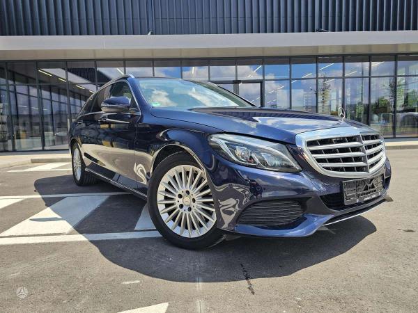Zils Mercedes-Benz C 300 2016 Kauņa, ar dzinēja tilpumu 2.10 L un nobraukumu 271 tūkst. km par 10999 €, foto 2 vietnē AUTOMOTO.COM.LV