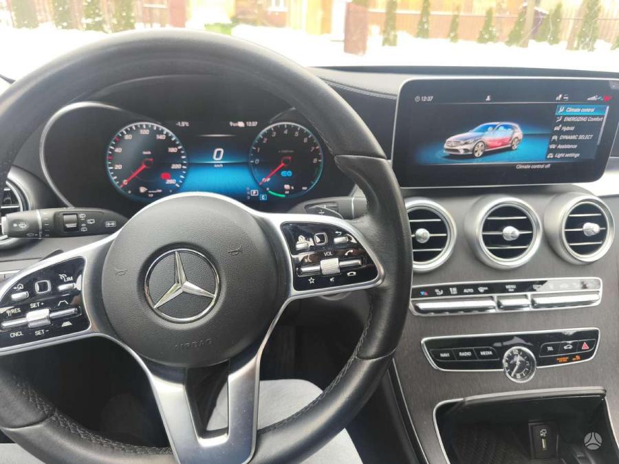 Blue Mercedes-Benz C 300 2019 in Kaunas, with an engine capacity of 1.99 L and mileage of 51 thousand km for 22500 €, photo 6 on AUTOMOTO.COM.LV