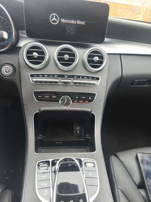 Blue Mercedes-Benz C 300 2019 in Kaunas, with an engine capacity of 1.99 L and mileage of 51 thousand km for 22500 €, photo 12 on AUTOMOTO.COM.LV