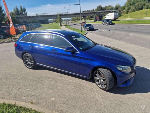 Синий Мерседес Ц 300 2020 в Каунас, объемом двигателя 1.95 л и пробегом 319 тыс. км за 12990 €, фото 6 на AUTOMOTO.COM.LV