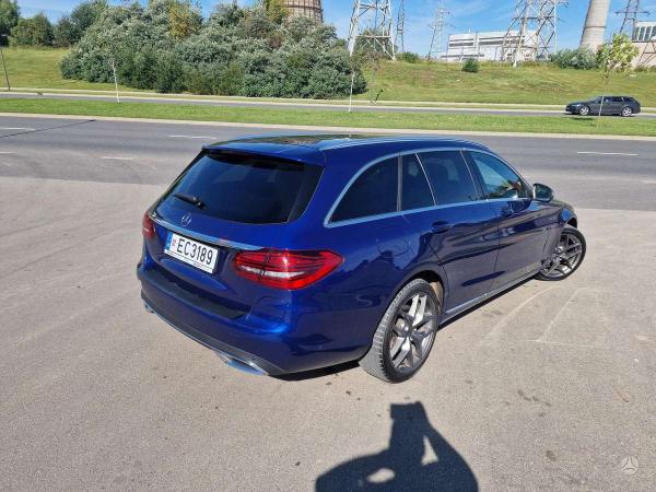 Синий Мерседес Ц 300 2020 в Каунас, объемом двигателя 1.95 л и пробегом 319 тыс. км за 12990 €, фото 9 на AUTOMOTO.COM.LV