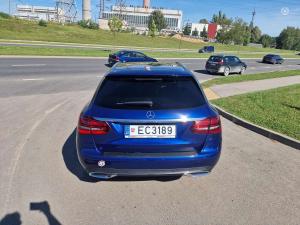 Blue Mercedes-Benz C 300 2020 in Kaunas, with an engine capacity of 1.95 L and mileage of 319 thousand km for 12990 €, photo 10 on AUTOMOTO.COM.LV