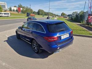 Blue Mercedes-Benz C 300 2020 in Kaunas, with an engine capacity of 1.95 L and mileage of 319 thousand km for 12990 €, photo 11 on AUTOMOTO.COM.LV