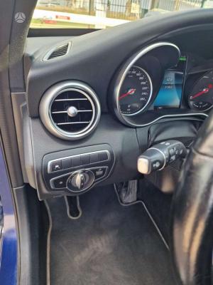 Blue Mercedes-Benz C 300 2020 in Kaunas, with an engine capacity of 1.95 L and mileage of 319 thousand km for 12990 €, photo 18 on AUTOMOTO.COM.LV