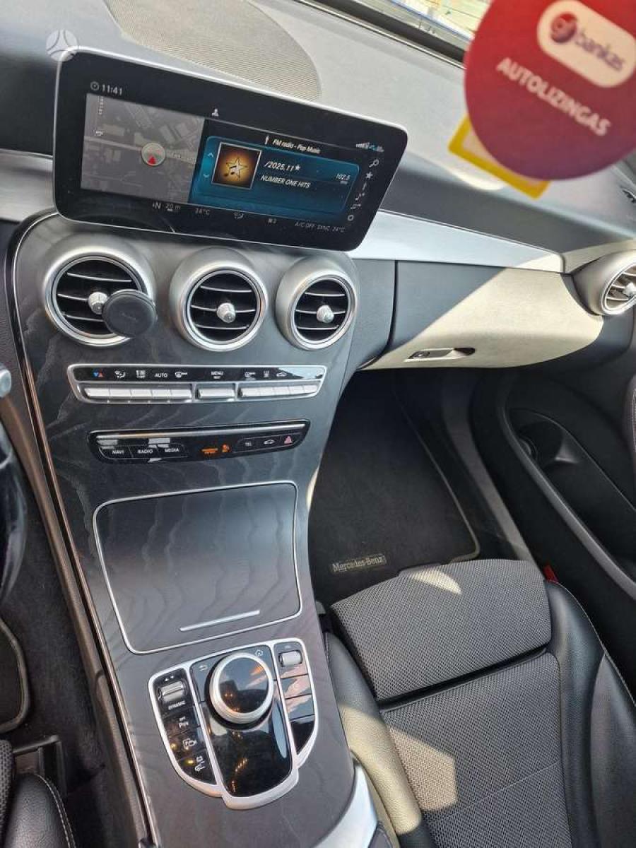 Blue Mercedes-Benz C 300 2020 in Kaunas, with an engine capacity of 1.95 L and mileage of 319 thousand km for 12990 €, photo 19 on AUTOMOTO.COM.LV