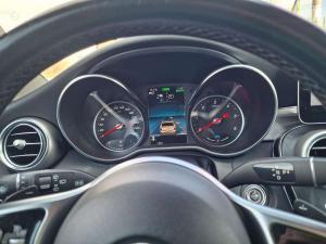 Blue Mercedes-Benz C 300 2020 in Kaunas, with an engine capacity of 1.95 L and mileage of 319 thousand km for 12990 €, photo 21 on AUTOMOTO.COM.LV