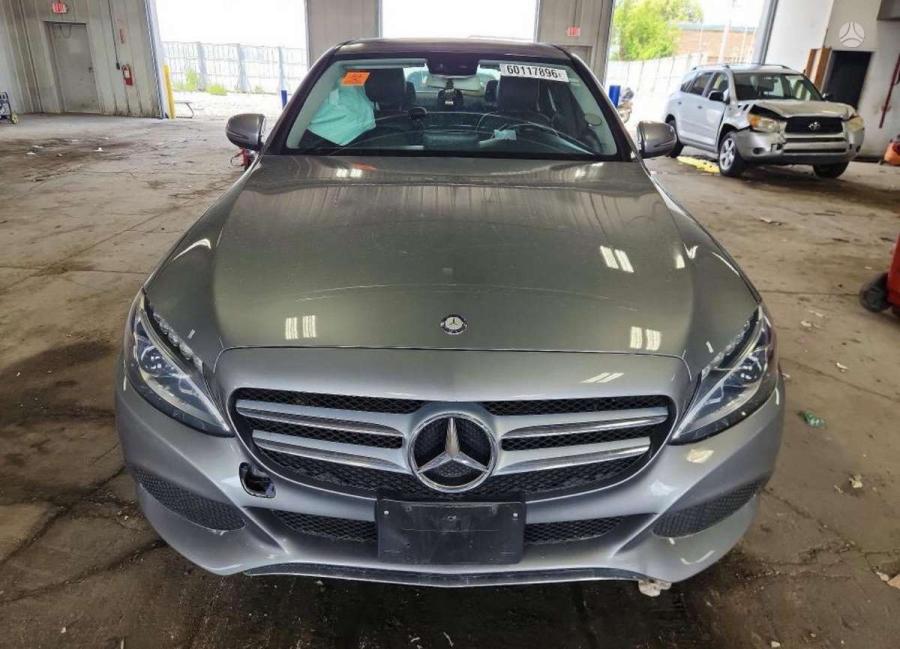 Brūns Mercedes-Benz C 300 2016 Kauņa, ar dzinēja tilpumu 1.99 L un nobraukumu 160 tūkst. km par 6500 €, foto 6 vietnē AUTOMOTO.COM.LV