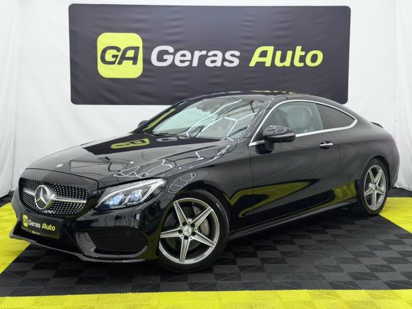 Мерседес Ц 300 2016 в Вильнюс на AUTOMOTO.COM.LV Мерседес Ц 300 2016 в Вильнюс, объемом двигателя 0.00 л и пробегом 0 тыс. км за 19800 €, фото 1 на AUTOMOTO.COM.LV